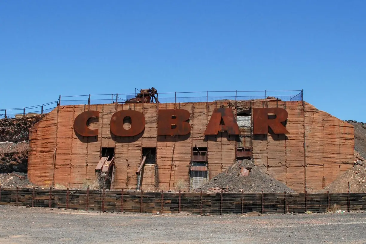 NSW Government puts Cobar pipeline replacement on hold amid cost ...