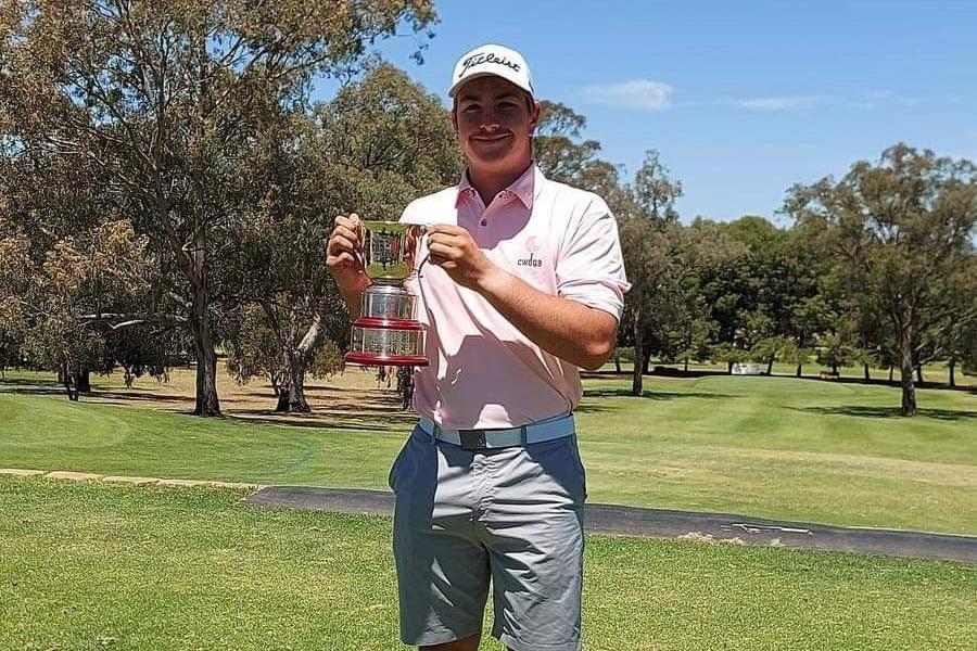 Local golfer Cooper taking on Aussie's best at NSW Open